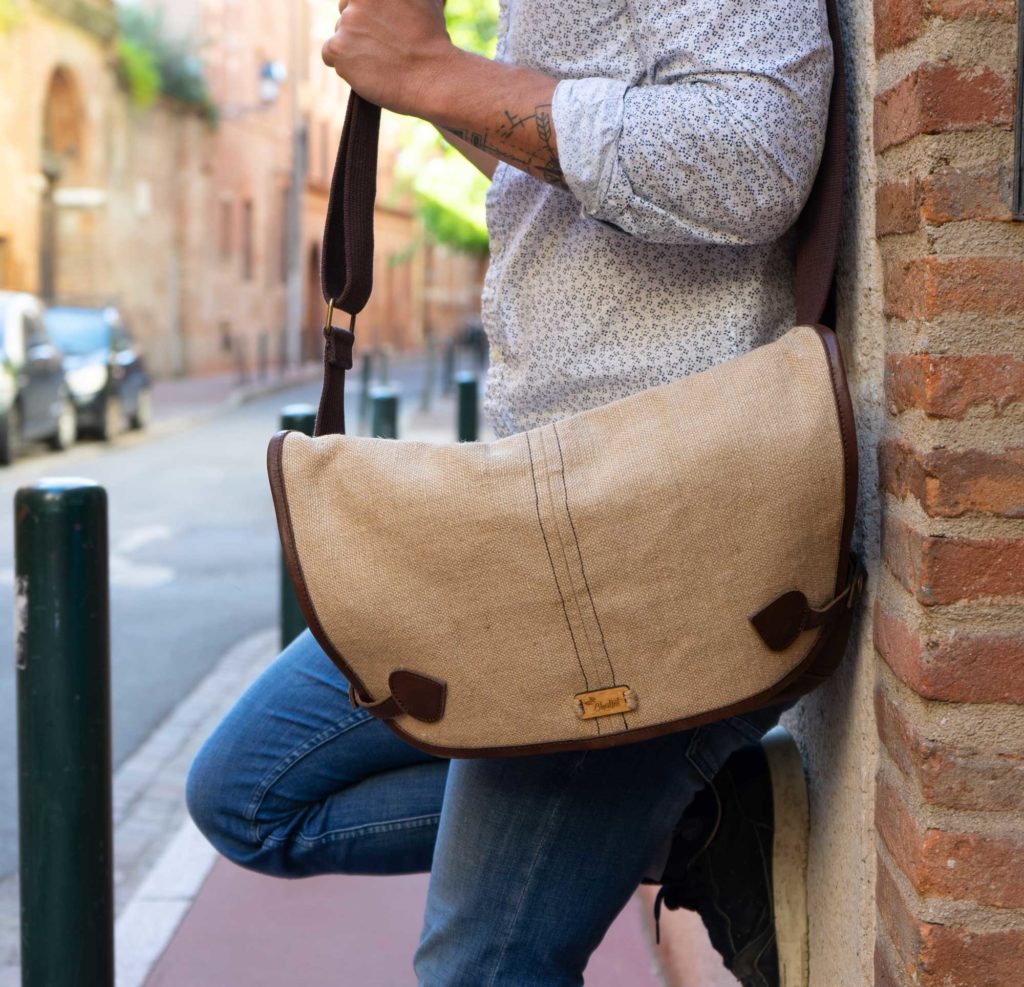 Sacoche messenger jute ciré & cuir - BAYGA - Bhallot | éthiquement stylé